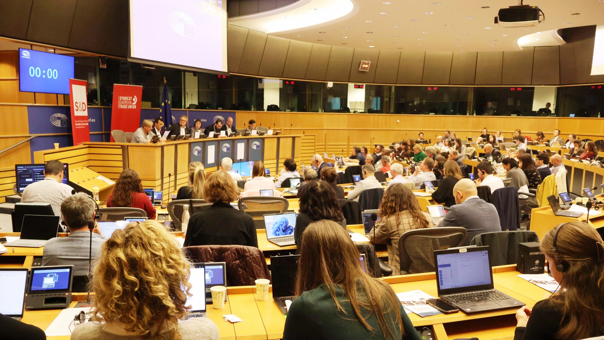 “We work in the shadows”: Trade unions call for EU action to end exploitation in subcontracting ...